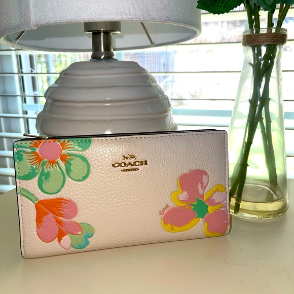 Coach | Bags | Coach Floral Dream Land Wallet | Poshmark